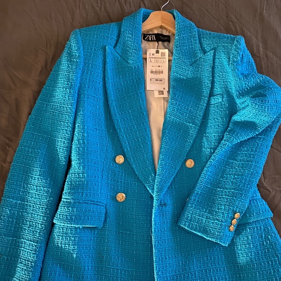 Zara, Coach, and Express | Jackets & Coats | Women Commercial Brands ...